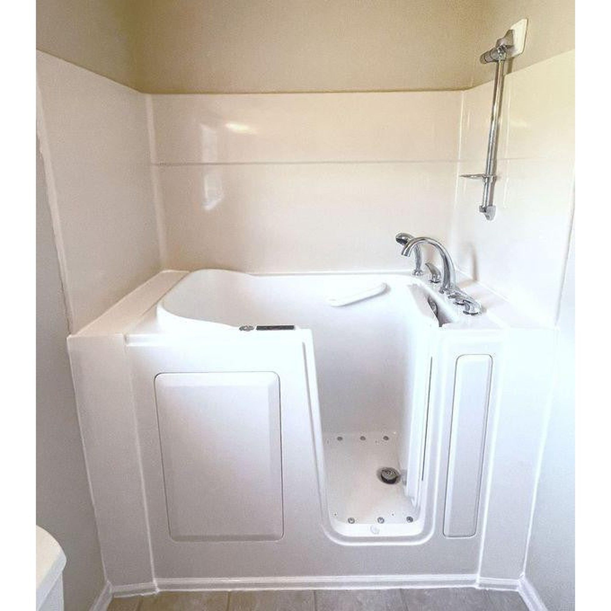 Mobility Bathworks 28"W x 48"L x 40"H Walk-In Right Hand Dual Jetted T ...
