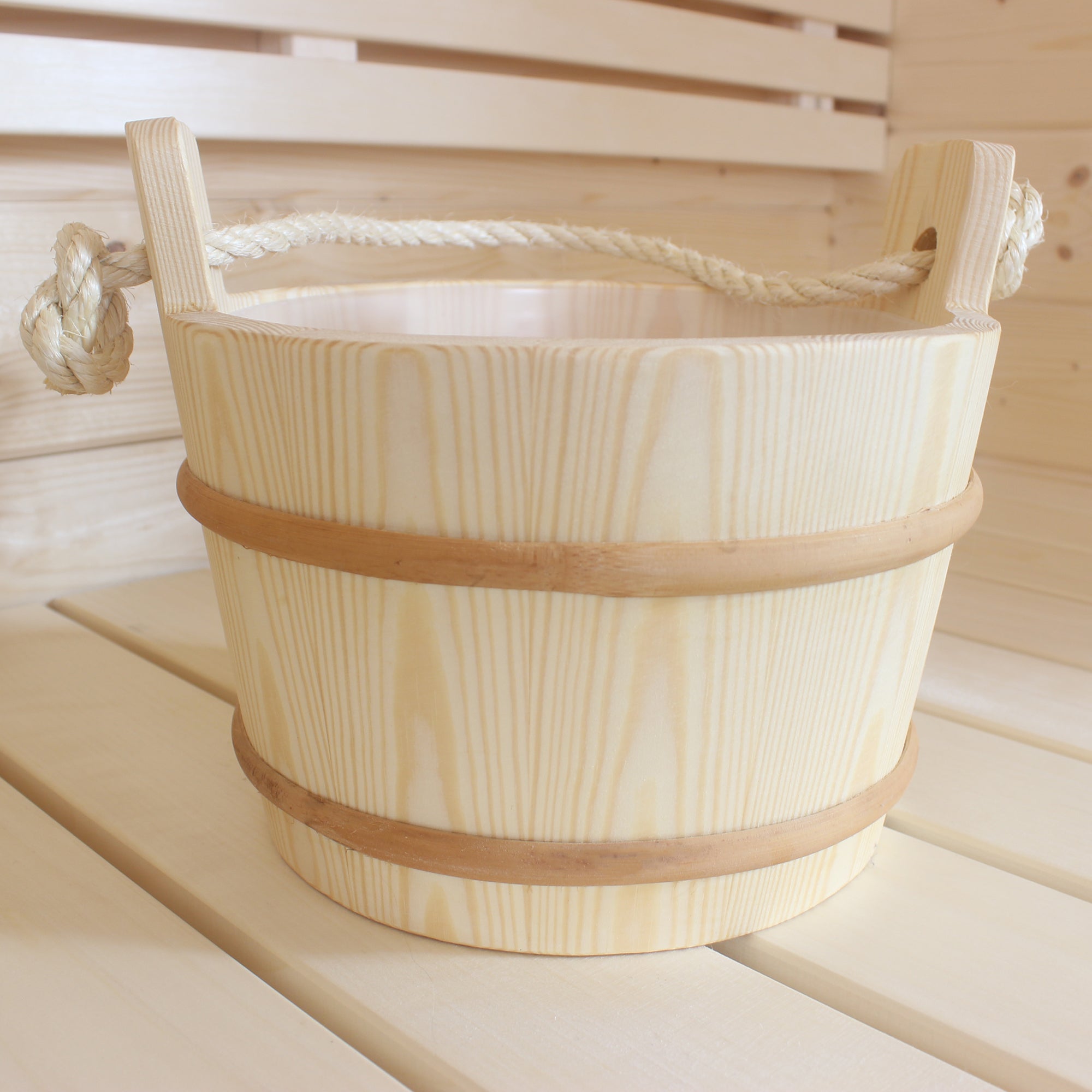 PROSAUNAS 4-Liter Lined Wood Sauna Bucket – US Bath Store